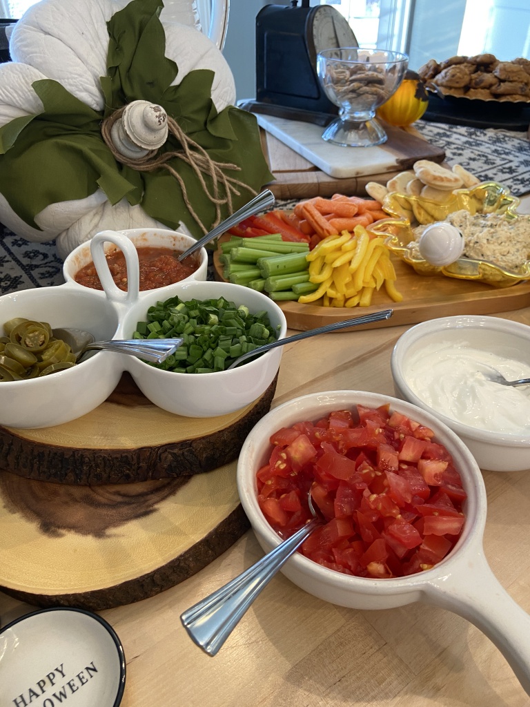 Create your own crowd Pleasing Chili Bar! - Dear D'Arcy