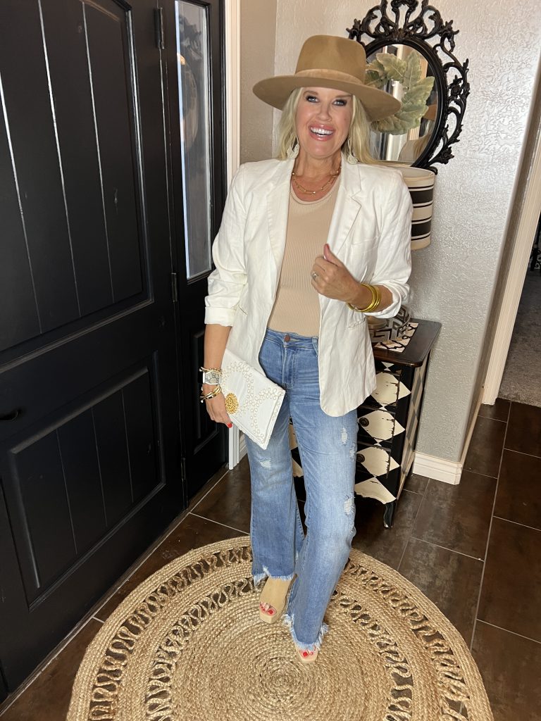 14 Essentials for Spring Wardrobe Capsule - Dear D'Arcy