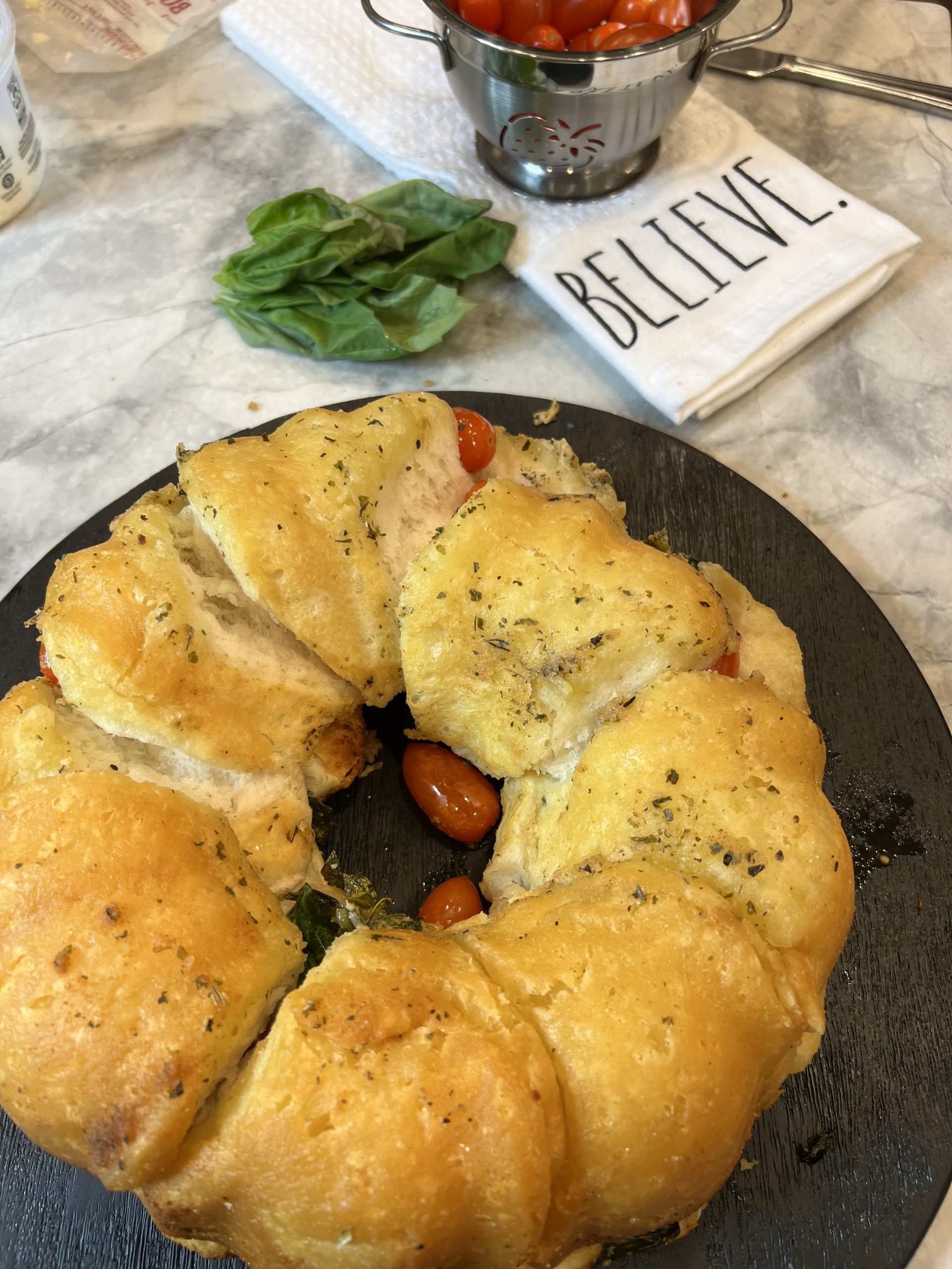 Easy Festive Bread for the Holidays - Dear D'Arcy